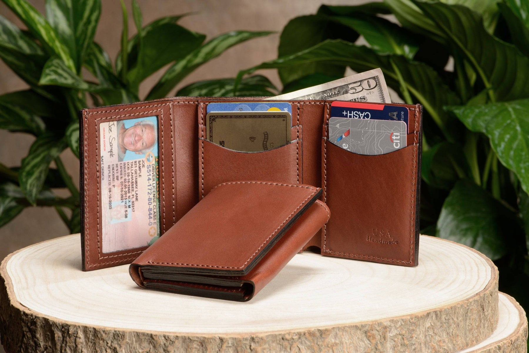 Medium Brown Premium Leather Trifold Wallet With ID Window ...
